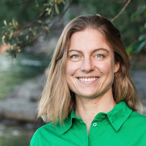 Reka Deak | European Speakers Bureau