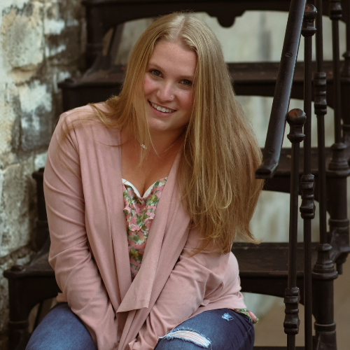 Sara Lohse | United States Speakers Bureau